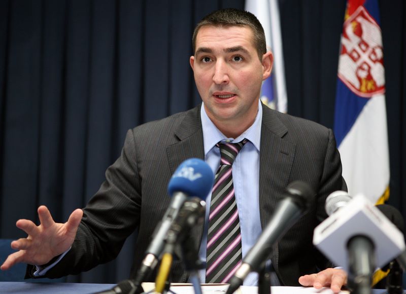 Oliver Dulić - Istinomer