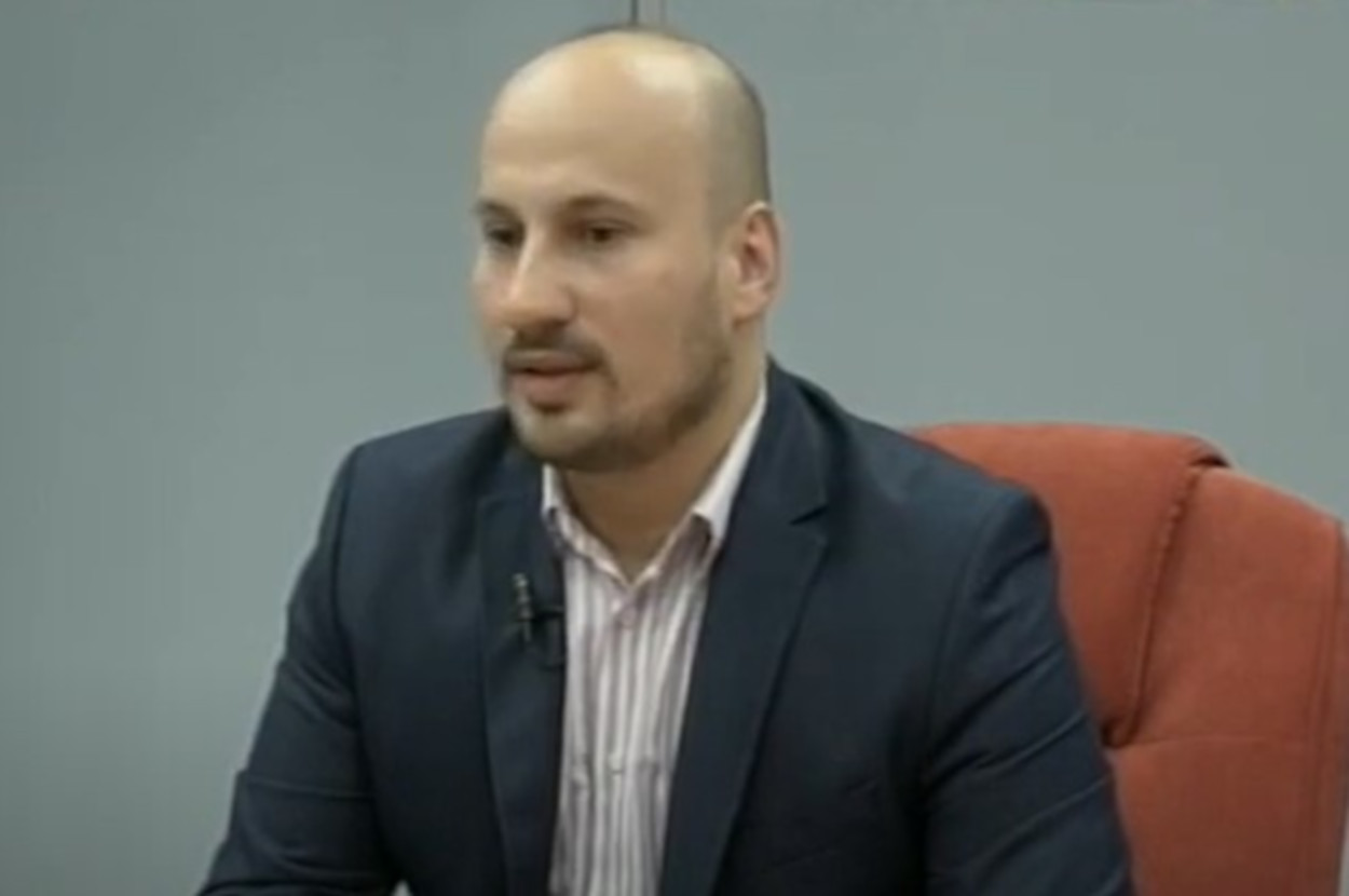 Marko Parezanović - Istinomer